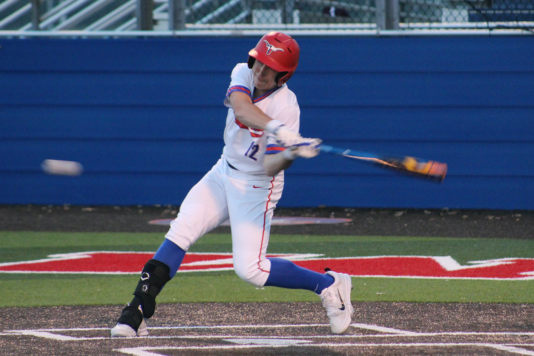 Steers battle, offense struggles in loss to Brownwood | The Graham Leader