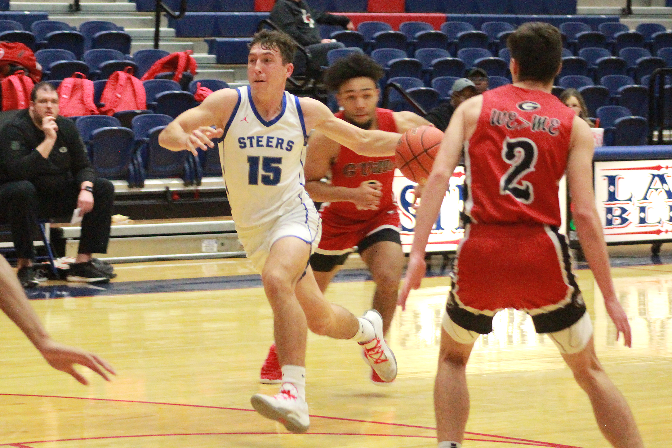 Steers lose steam, fall to Gainesville 54-48 | The Graham Leader