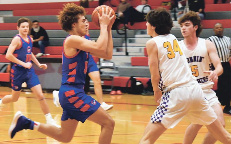 Steers, JV sweep Kerens | The Graham Leader