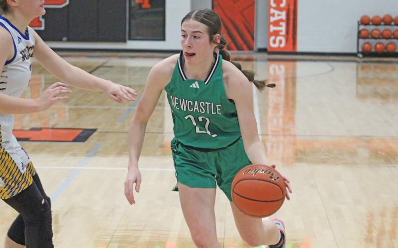 Ladycats push forward with win over Bloomburg | The Graham Leader