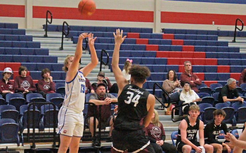 Steers win big over Millsap in final 2023 game | The Graham Leader