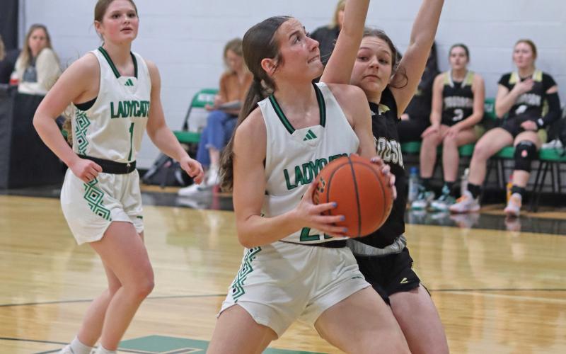 Omundi, Dollar named Athletes of the Week | The Graham Leader