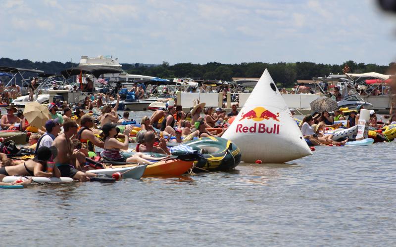 Cliff Diving at Hell's Gate comes down to the wire | The Graham Leader