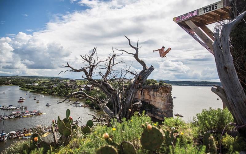Red Bull Cliff Diving returns to Hell's Gate June 1-2 | The Graham Leader